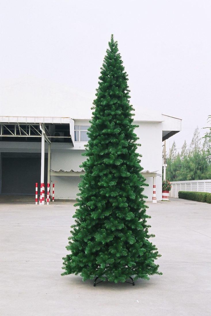 4.5ft Slim Christmas Tree - Artificial Xmas Tree Warehouse