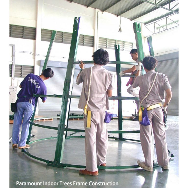 Christmas Tree Outdoor lit - Artificial Xmas Tree Warehouse